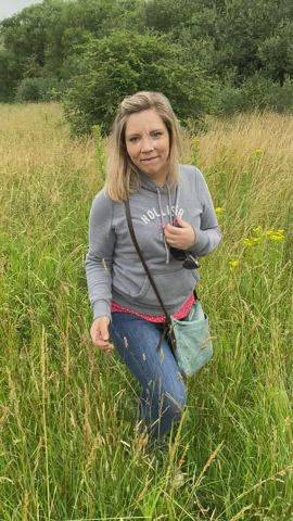 Showing off my huge load! | Scrolller