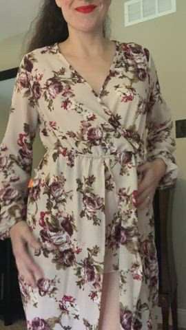 MILF in a romper | Scrolller