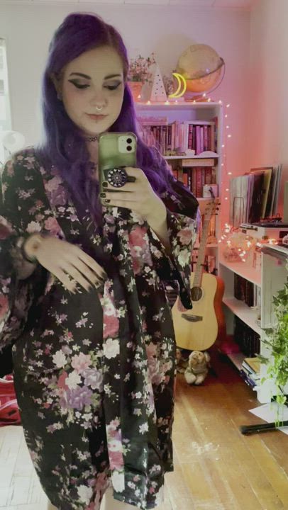 Big Tiddy Soft GF 🖤 | Scrolller