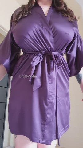 Watch me reveal my thick bod | Scrolller