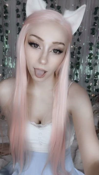 pretty lil kitty 🌸 | Scrolller