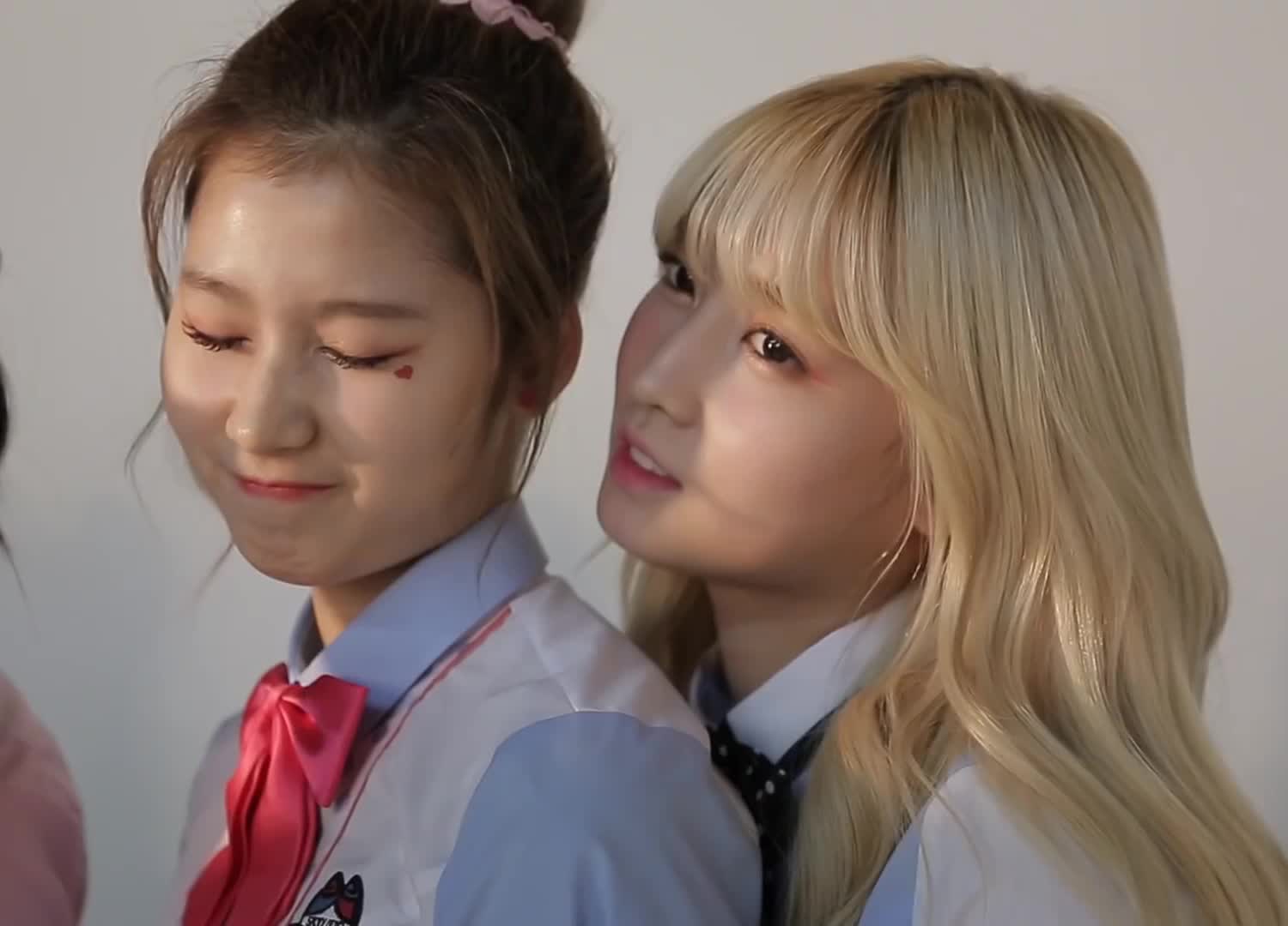 Sana & Momo | Scrolller