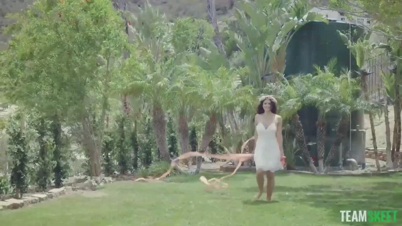 Violet Starr - Midsummer's Delight | Scrolller