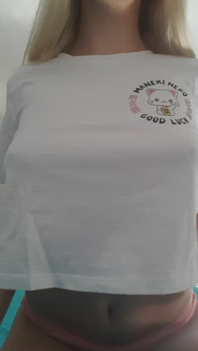 Drop reveal Do you accept smaller tits here? :) | Scrolller