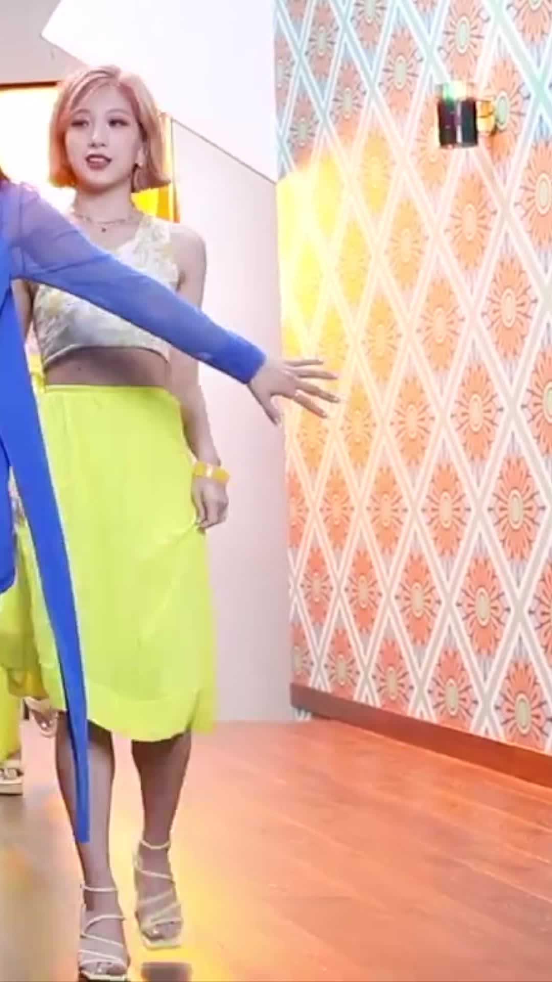 fromis_9 - Seoyeon, Gyuri and Hayoung | Scrolller