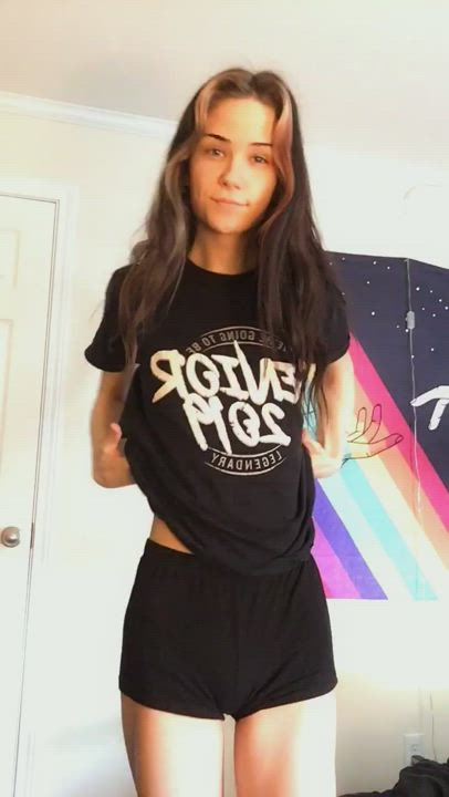 This **has** to be the smallest titty drop you’ve seen all day | Scrolller