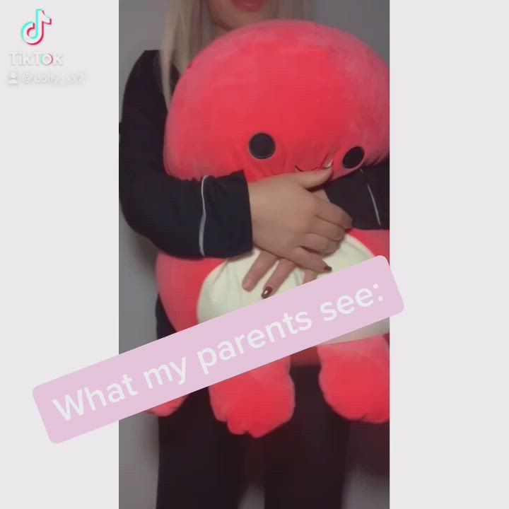 What my parents see VS what you see 👀 | Scrolller