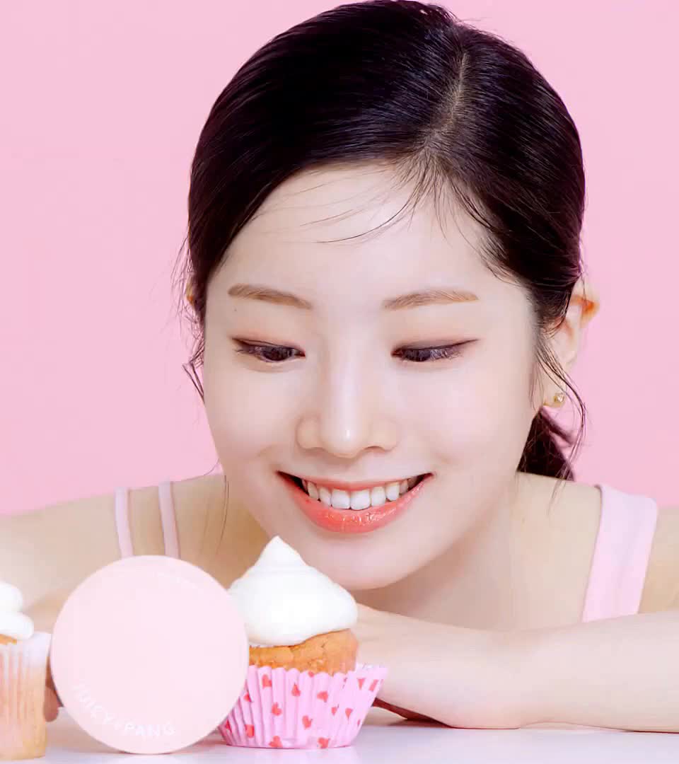 Dahyun A'pieu Japan Web Video | Scrolller