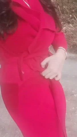 What if you met her outside? | Scrolller