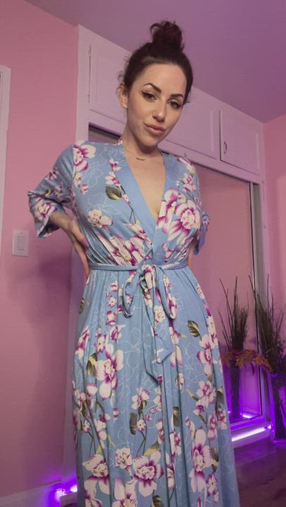 I love a slow tease | Scrolller