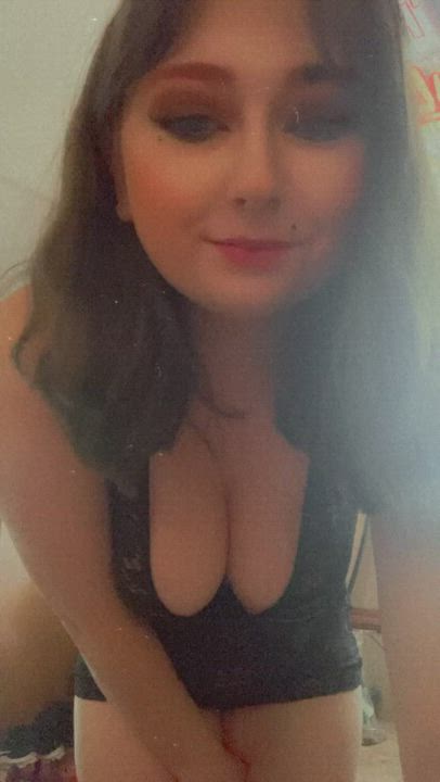 Just dropping in with my new hair and self confidence 🤪 | Scrolller