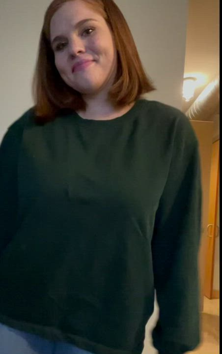 This Is What The Shy Girl In Your History Class Has Been Hiding Under All Those Big Jumpers 😘