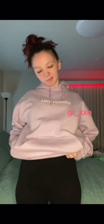 Busty Babe's On Off Challenge | Scrolller