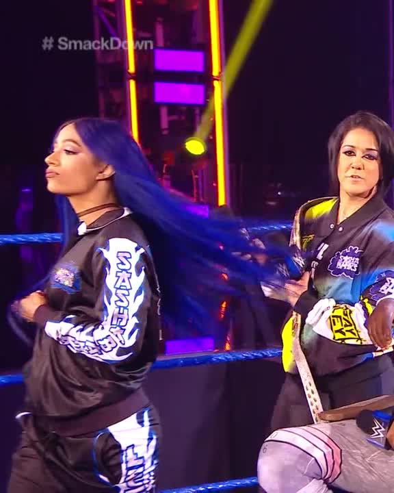 Taking off her jacket | Scrolller