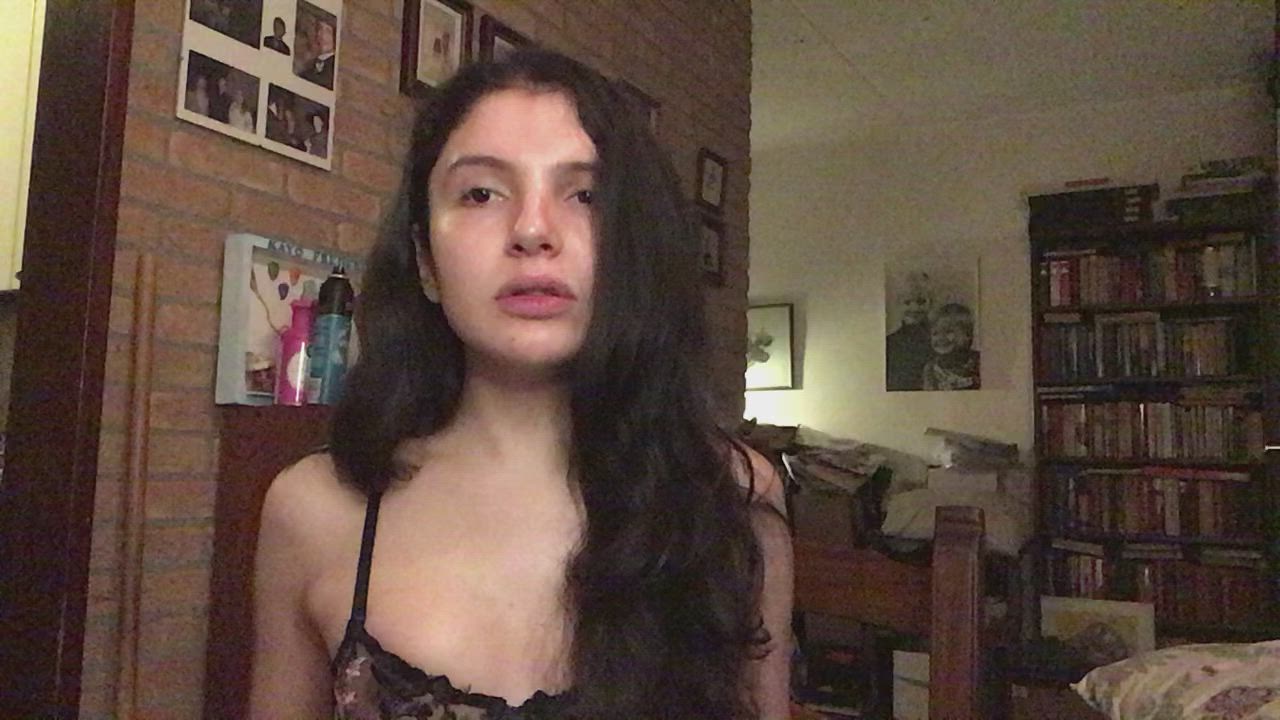 Wanna have a baby on me ? | Scrolller