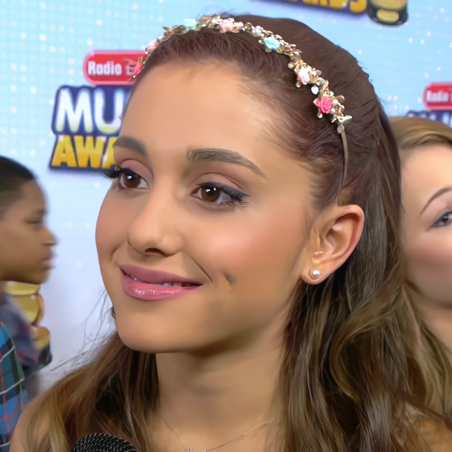 Gorgeous - Smiling | Scrolller