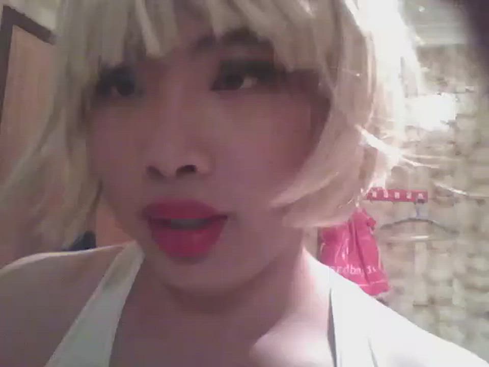 I just really want a mean cock inside me while I eye roll back in pure pleasure | Scrolller