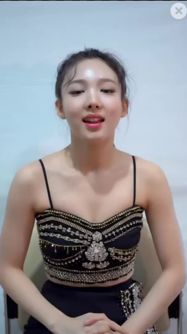 TWICE - Nayeon, Sana, Dahyun & Jihyo | Scrolller