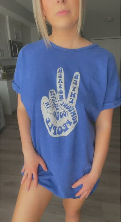 Do you like my perky titty drop? 🙊 | Scrolller