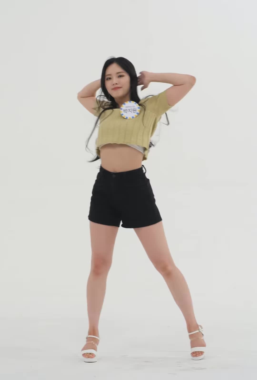 fromis_9 - Jiwon | Scrolller