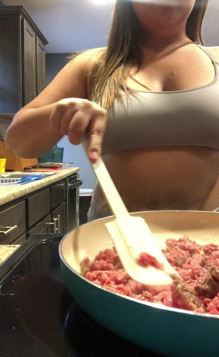 You come home to me cooking… | Scrolller