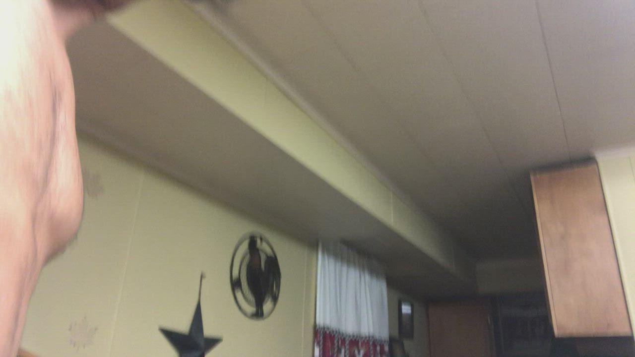 Gave her a good stretch 😉 | Scrolller