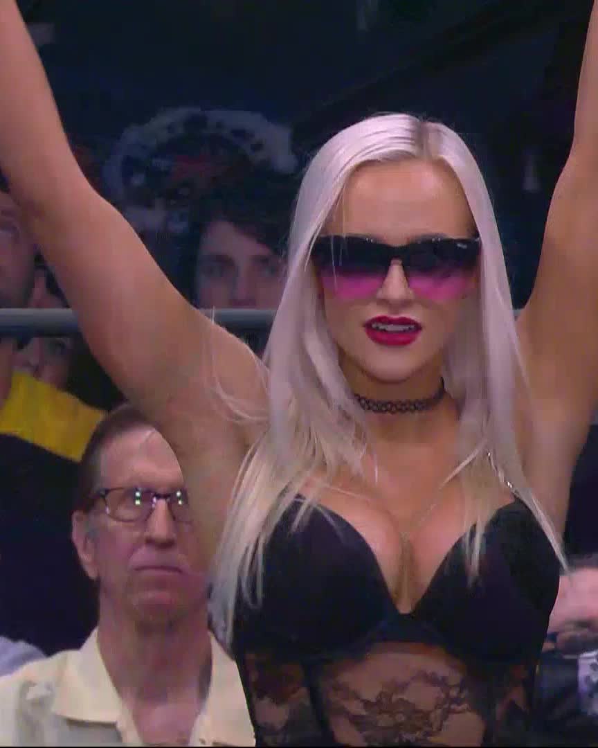 Penelope Ford | Scrolller