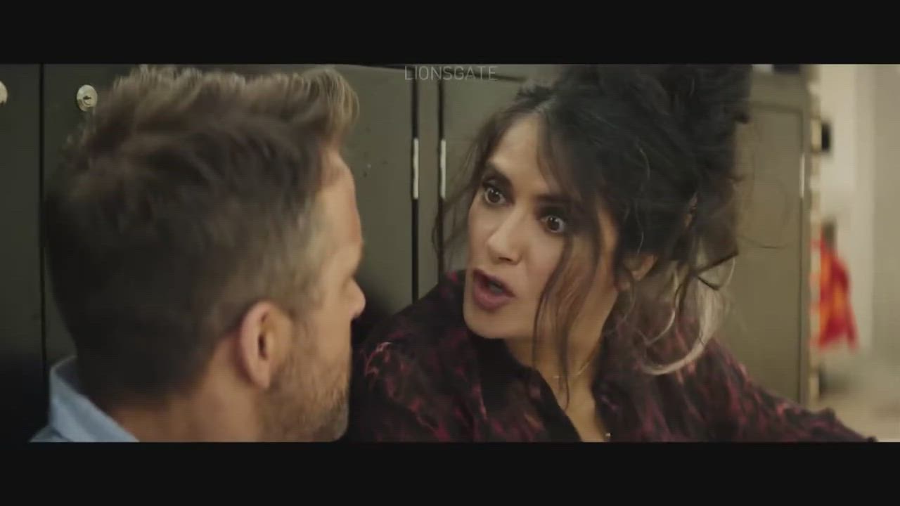 Ryan Reynolds again | Scrolller