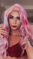 Come and play with me 🥺 | Scrolller