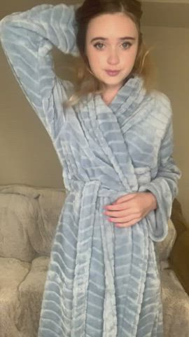 Do you like what's under my comfy robe? | Scrolller