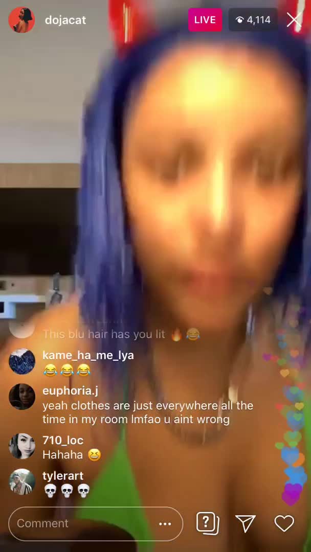 Doja Cat ig live pt 2 (that ass tho) | Scrolller