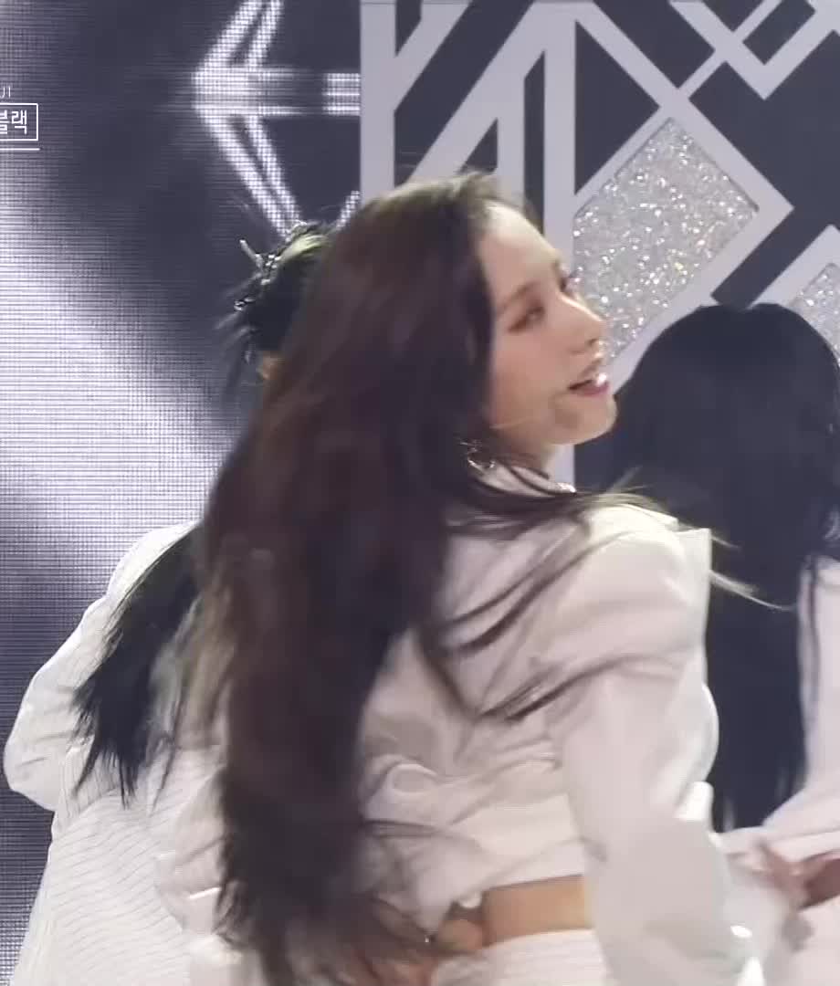 WJSN - Bona | Scrolller