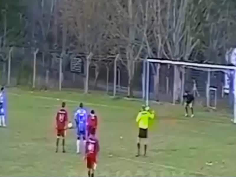 Goalkeeper Saved The Penalty 4 Times | Scrolller