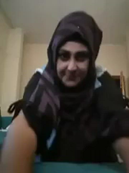Turkish Hijabi Muslim Teen Exposed Herself | Scrolller