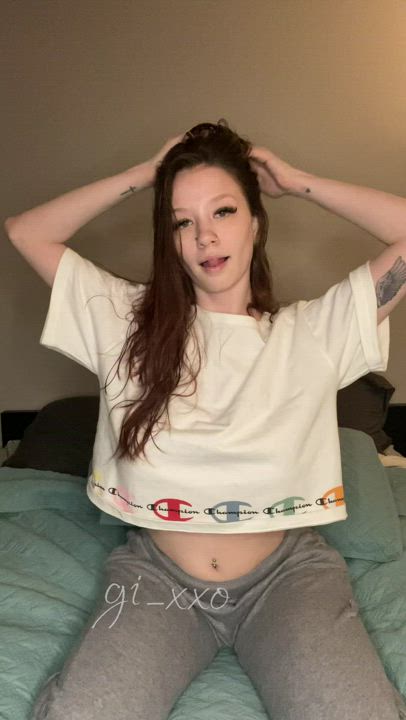 It’s crazy what I’ve got hiding under my shirt 😈😈 [OC] | Scrolller