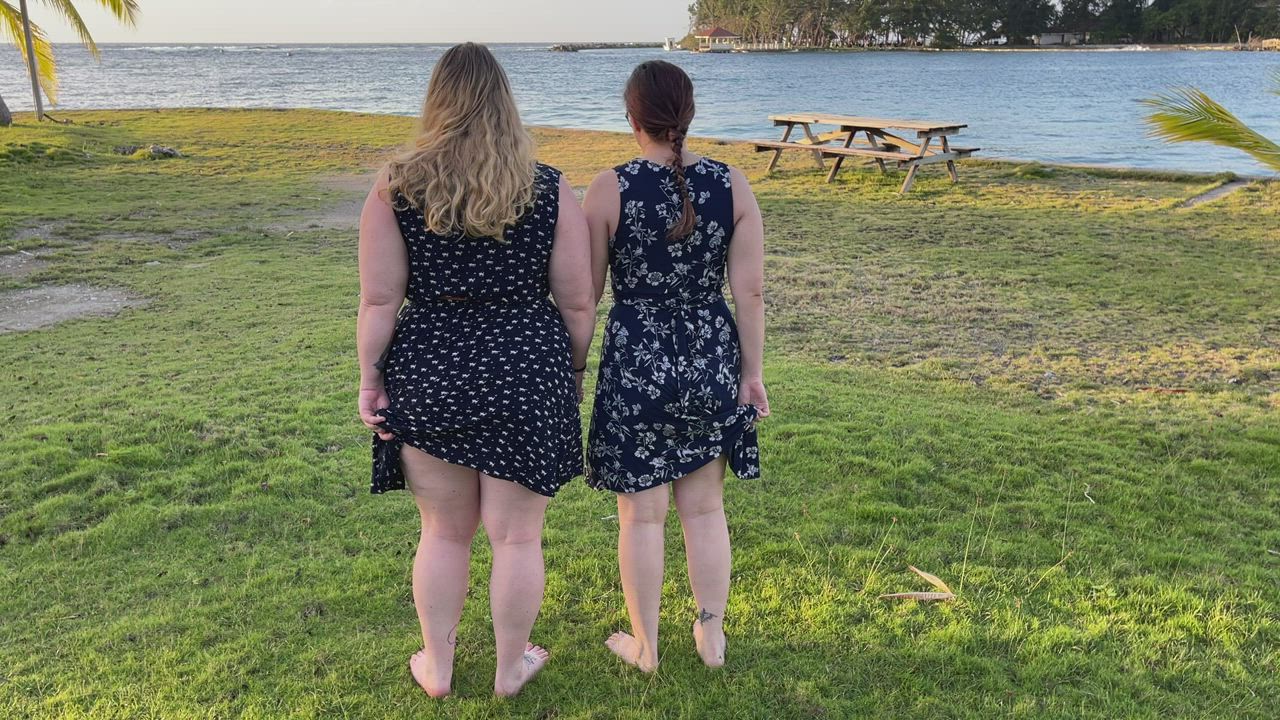 Flashing our butts at the park! This lead to a fun park threesome. [FF] | Scrolller