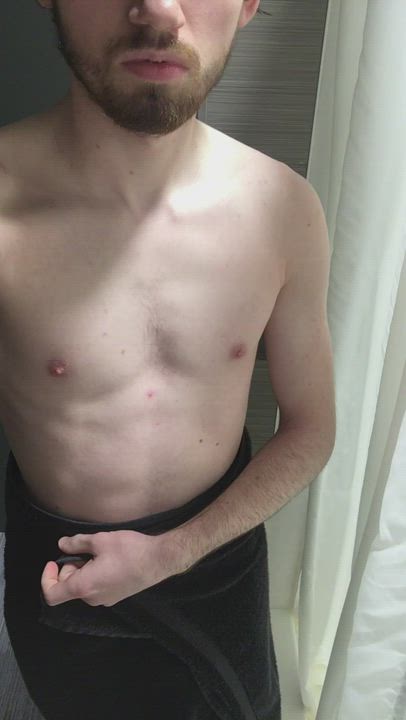 Am i doing this right | Scrolller