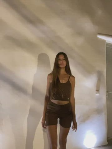 i know you wanna sniff and lick em | Scrolller