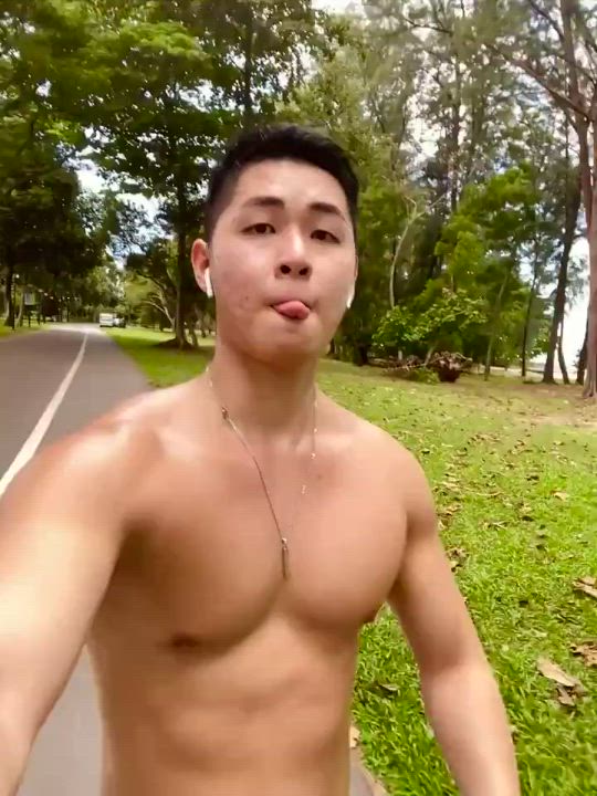 @yellowfellasg Sexy AF Inline Skating & Commando | Scrolller