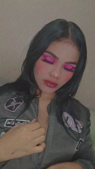 I just want to see you cry | Scrolller