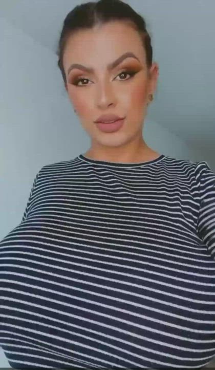 Heavily Stacked [Titty Drop] | Scrolller