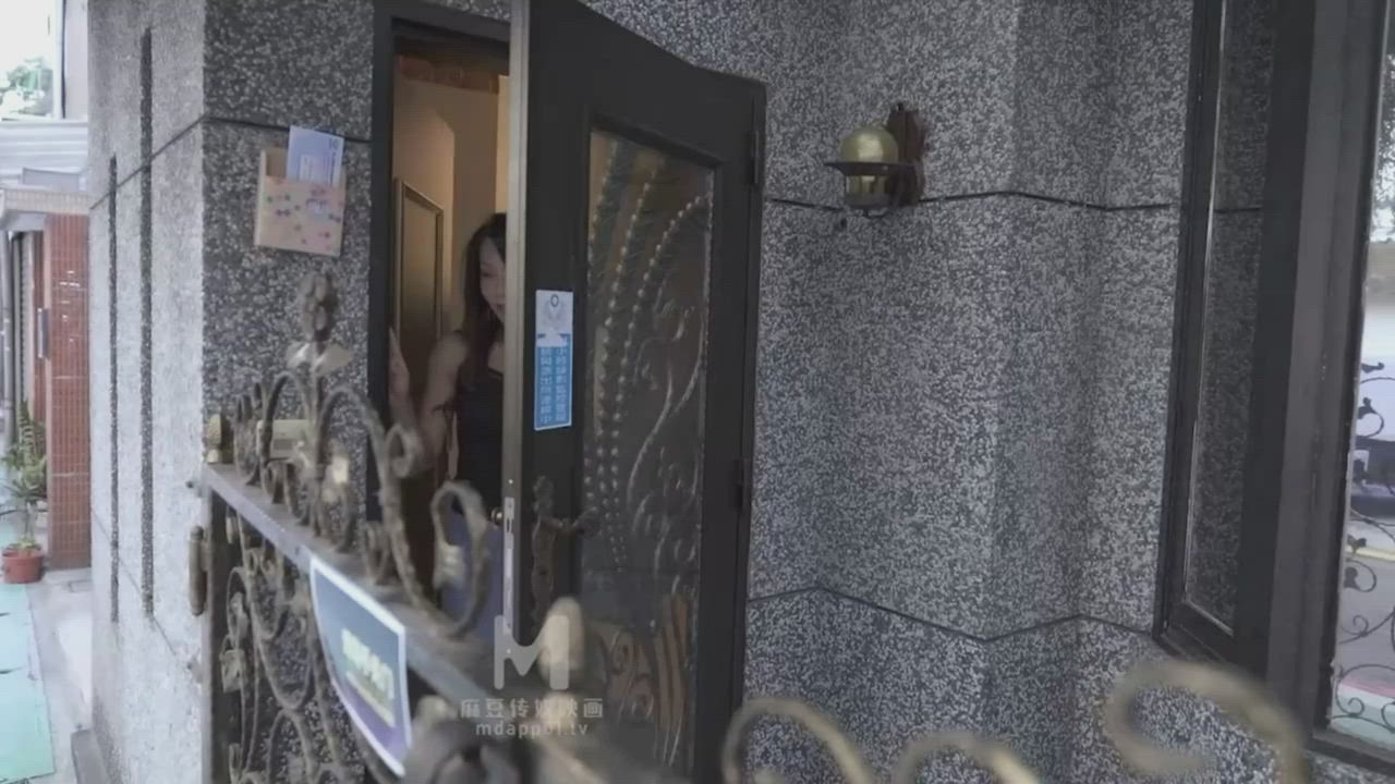 Thief breaks in and gets some snatch (madou md0137) | Scrolller