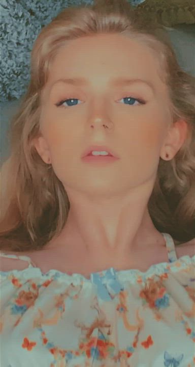 how’s the view up there? 😉 | Scrolller