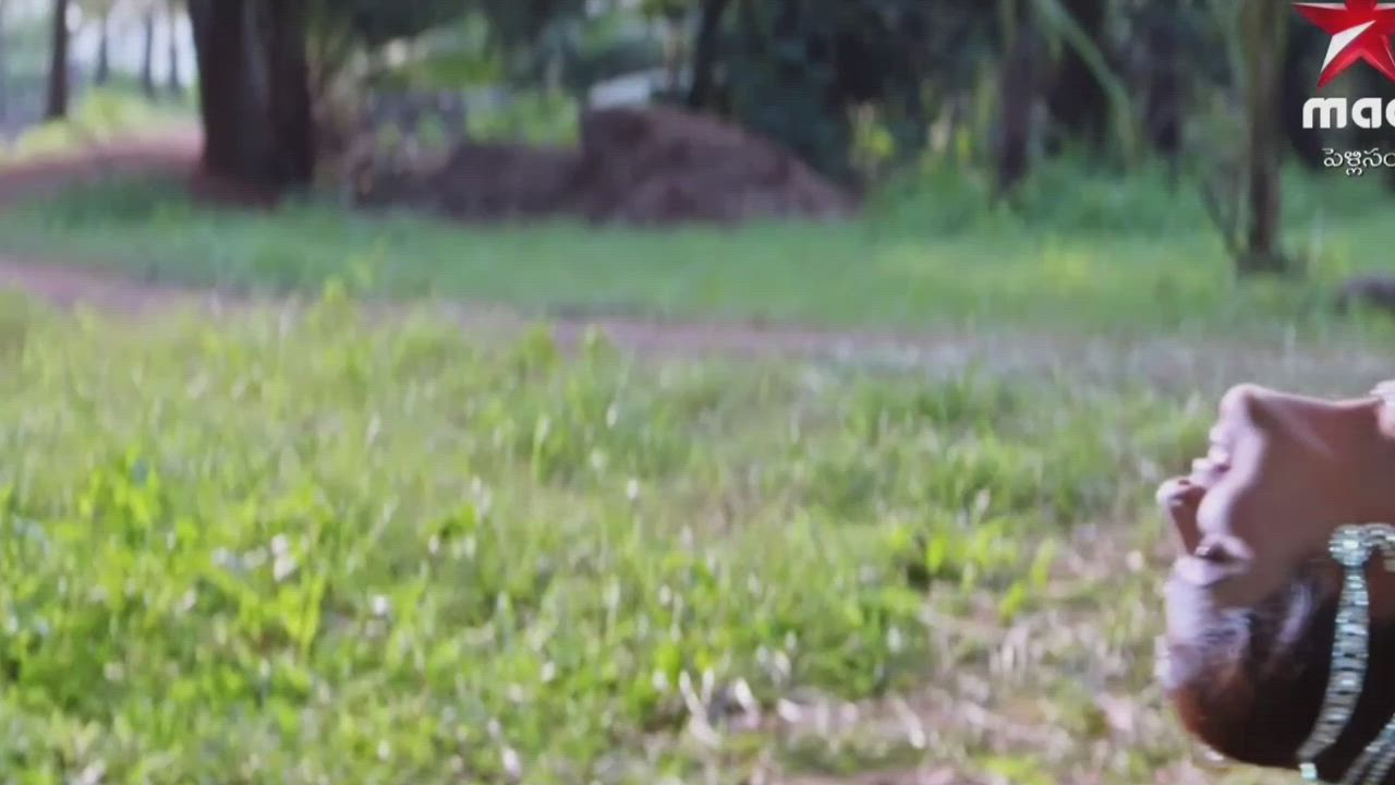 Deepti Bhatnagar and Ravali are up to something naughty | Scrolller