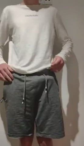 Stripping down | Scrolller