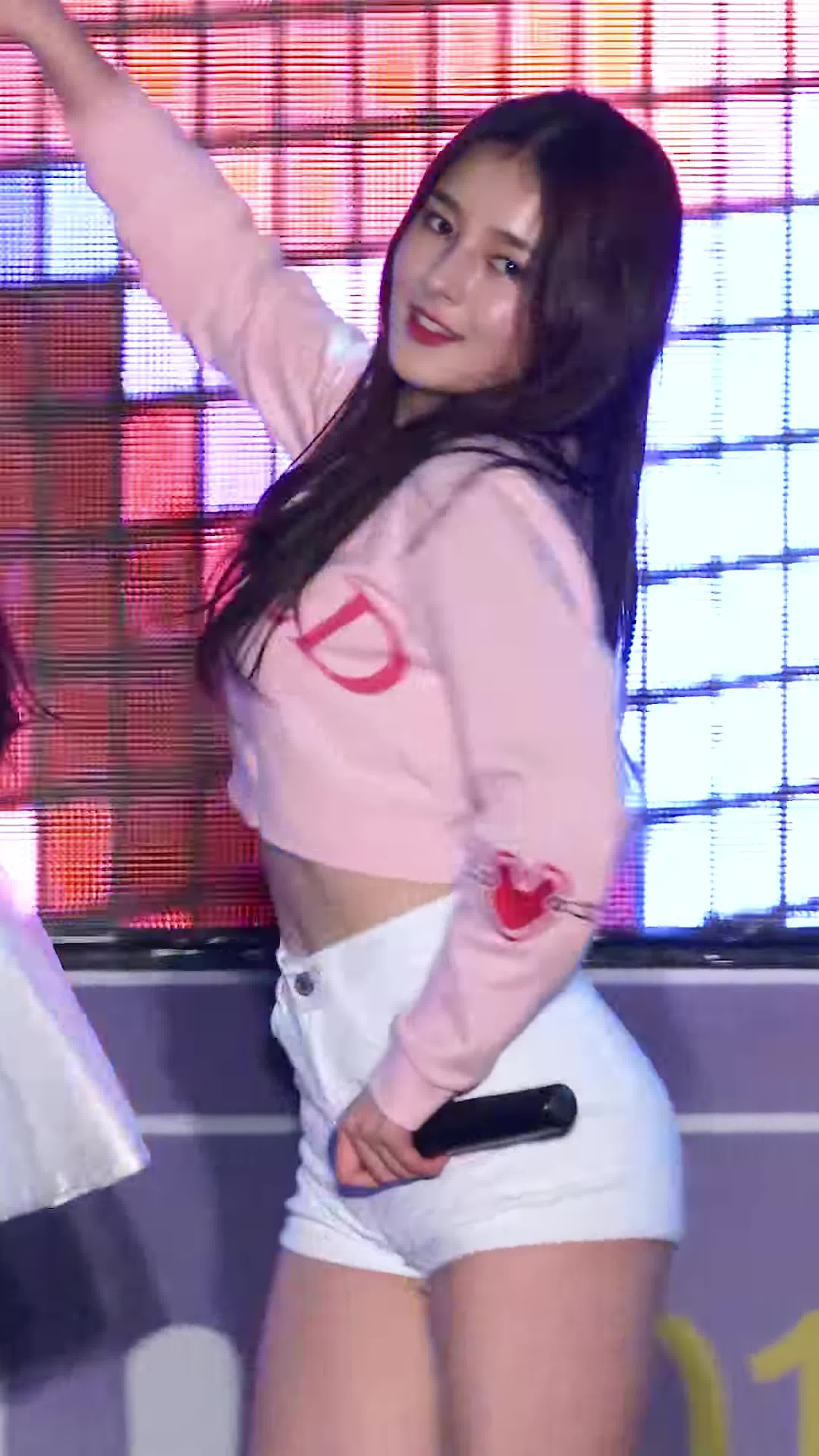 MMLD Nancy Juicy Ass | Scrolller