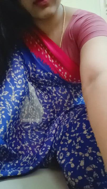 How I'd tease you if you were my neighbour 😈 | Scrolller