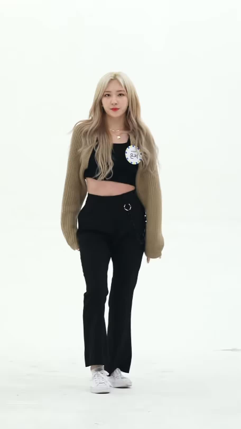 WJSN - Eunseo | Scrolller