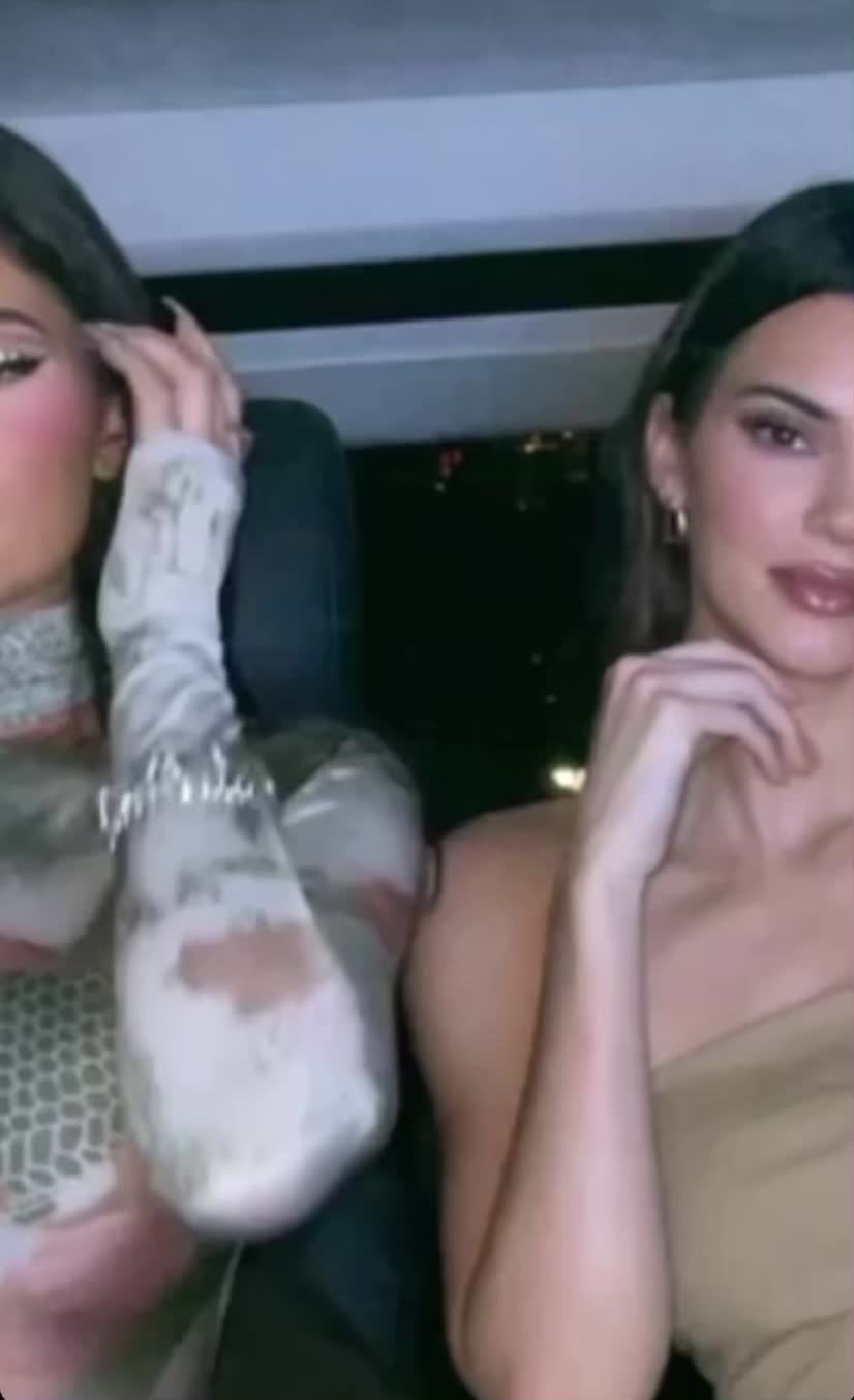 with kendall 2 | Scrolller