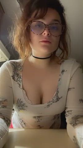 🔥Would you serve me my next dab while I played with my titties? 😈 | Scrolller